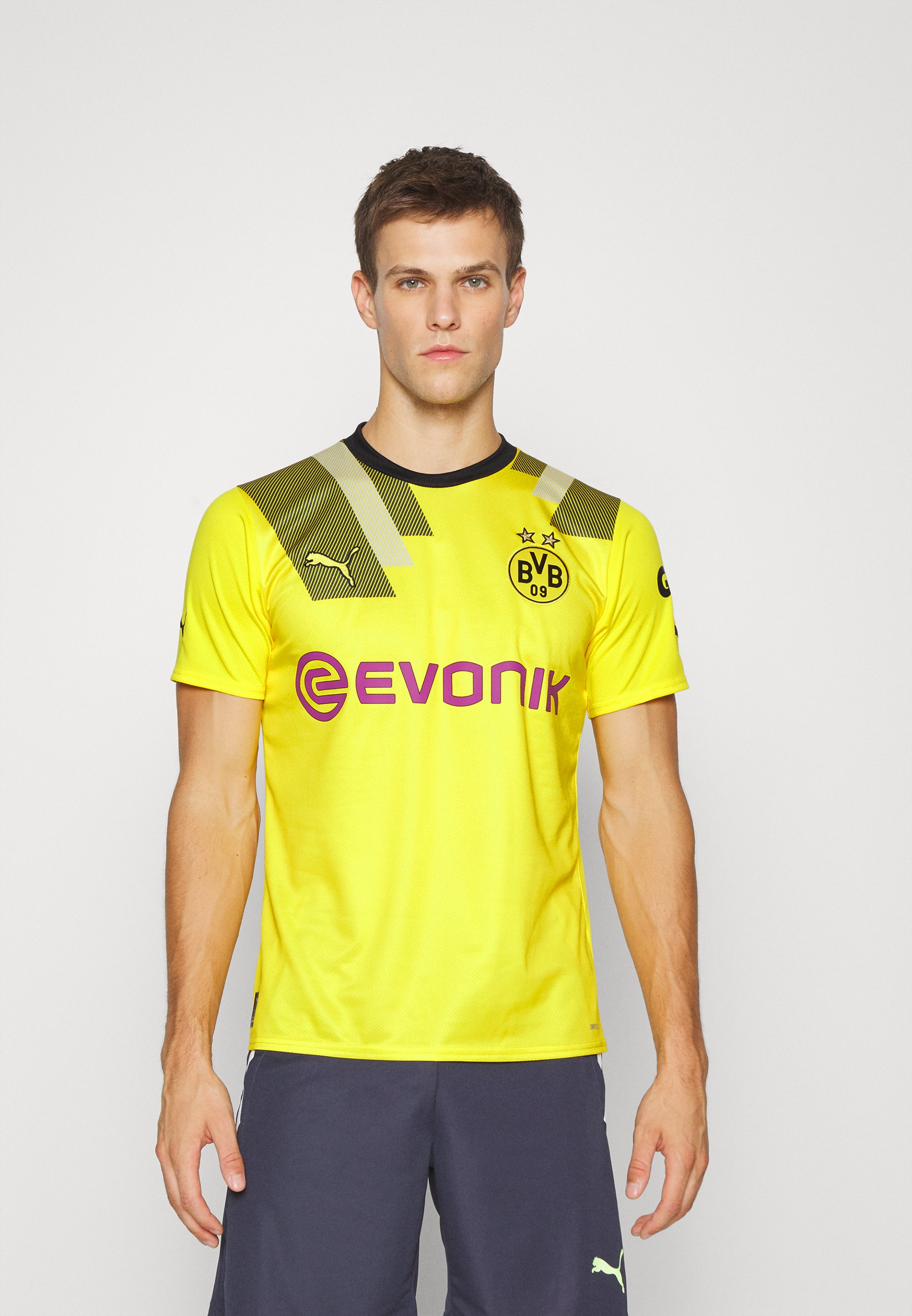 Mathis Kanal Turm dortmund cup shirt verblassen Klarheit Oh