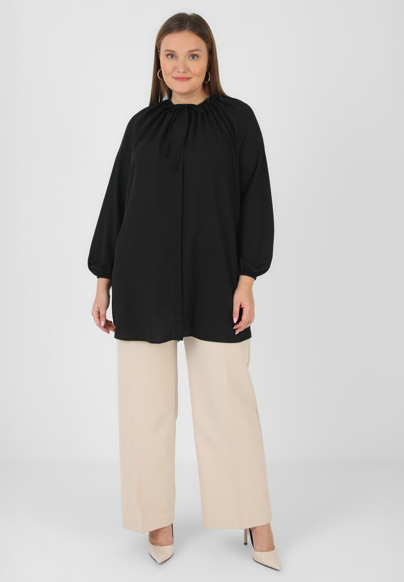 Modanisa CREW NECK-PLUS SIZE-ALIA - Blouse - black/zwart - Zalando.be