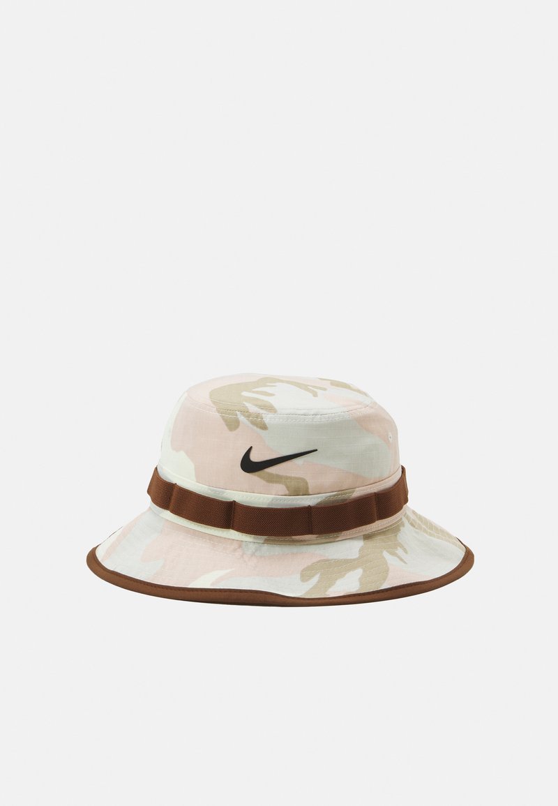 Nike Performance APEX BUCKET CAMO UNISEX - Hattu - coconut milk/cacao ...