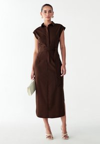 WILLA Paitamekko - chocolate/ruskea - Zalando.fi
