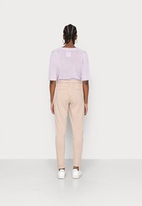 Kaffe JILLIAN - Stoffhose - savannah tan/hellbraun - Zalando.de