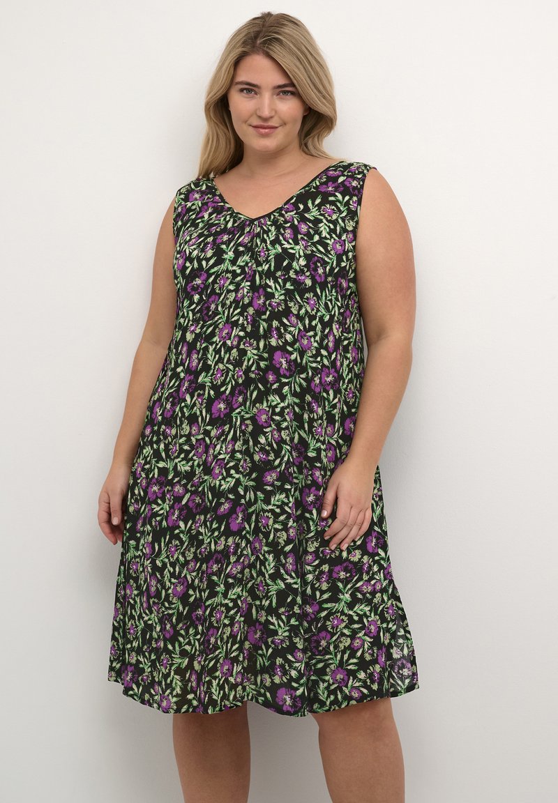Kaffe Curve ISMA AMI SL - Freizeitkleid - black green purple flower ...