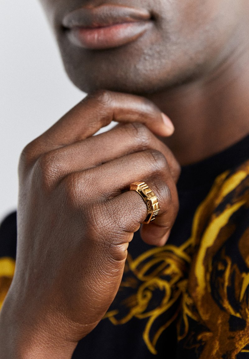 Versace UNISEX - Ring - gold-coloured - Zalando.ie