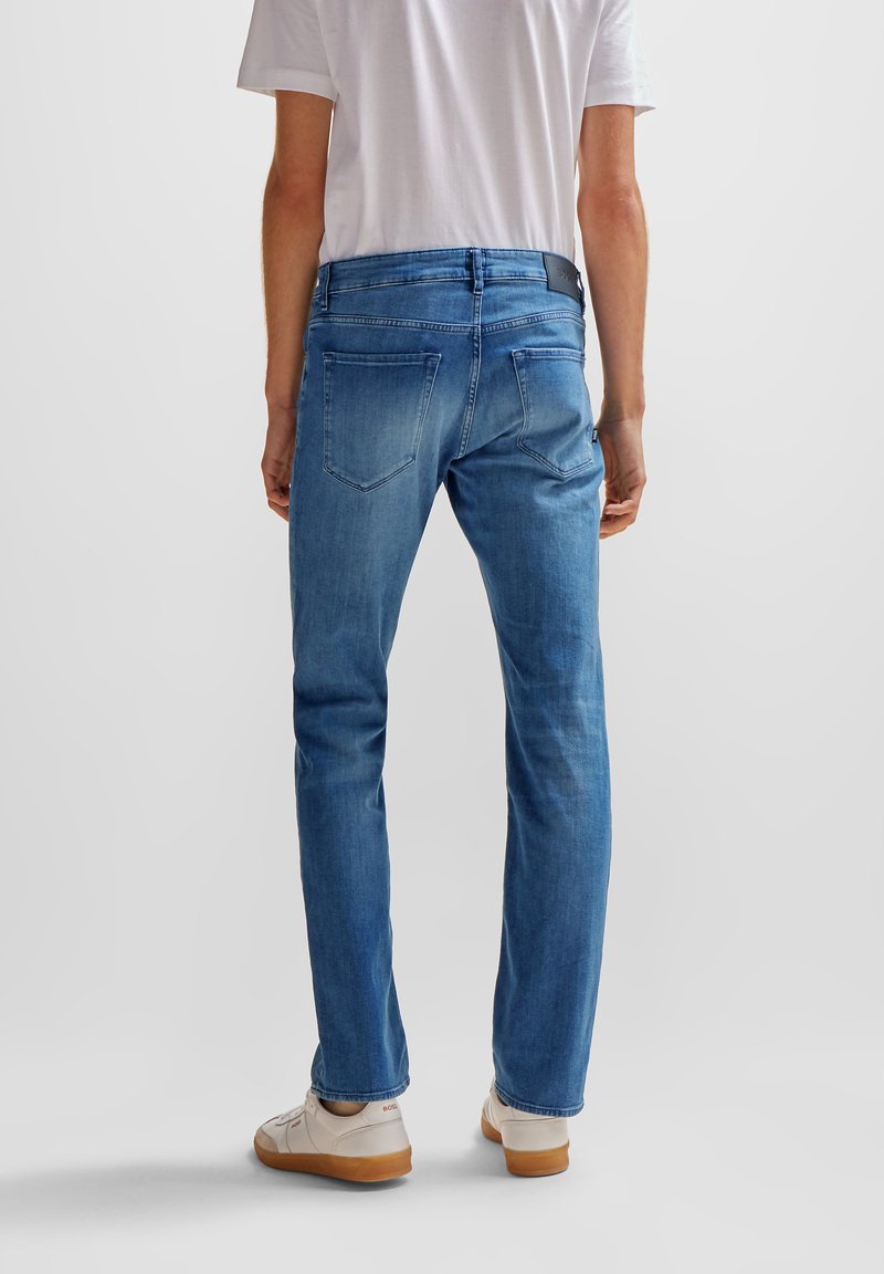 BOSS MAINE - Jeans straight leg - medium blue/blå - Zalando.se