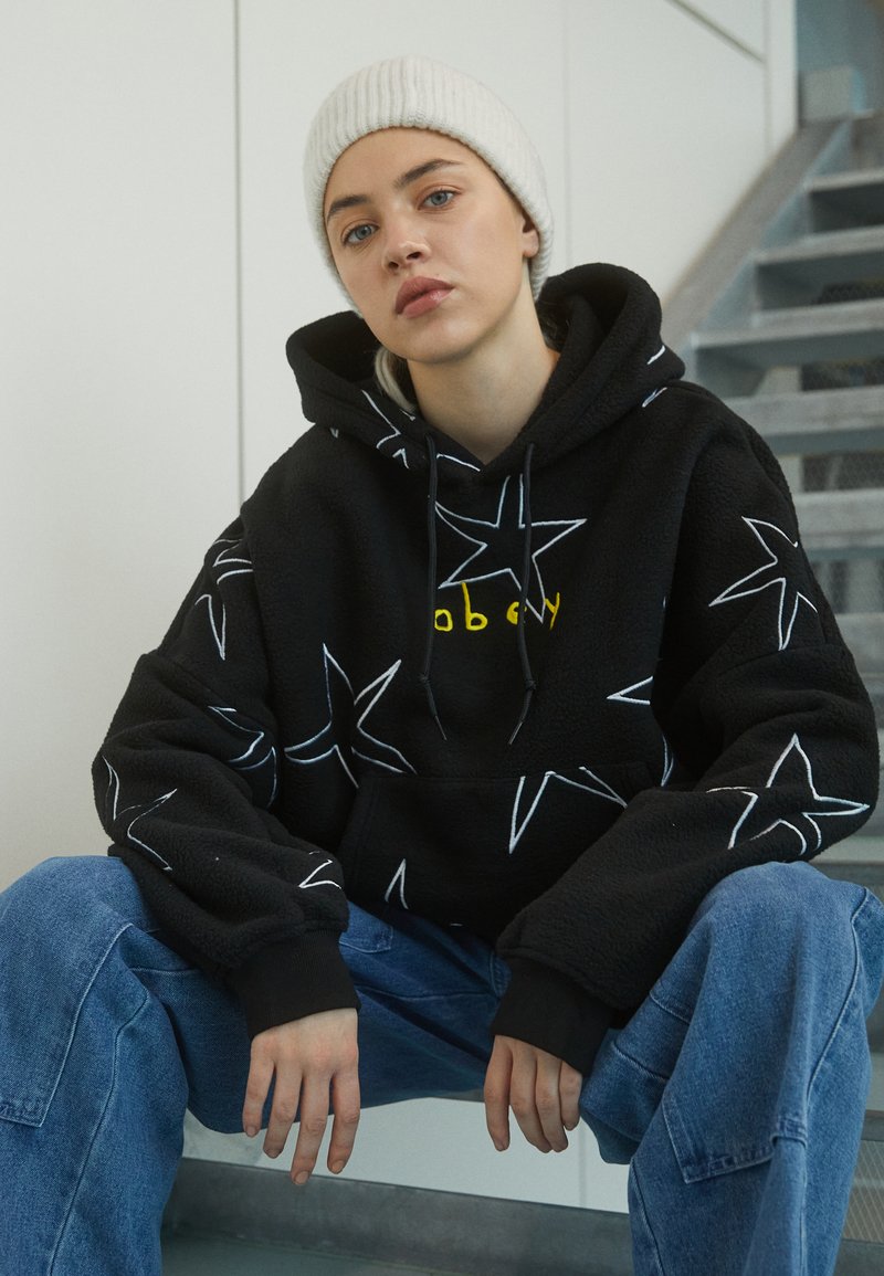 Obey Clothing STARGAZE HOOD - Jersey con capucha - black/negro - Zalando.es