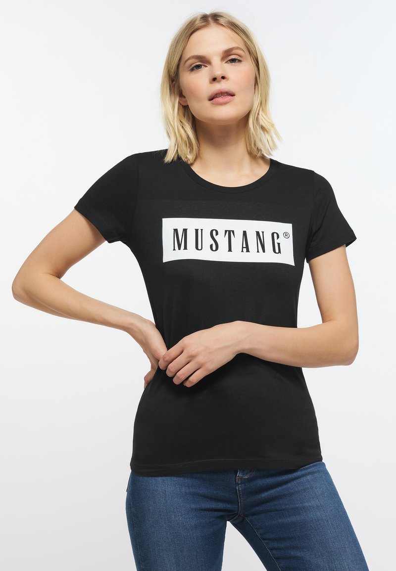 Mustang Triko s potiskem - schwarz/černá - Zalando.cz