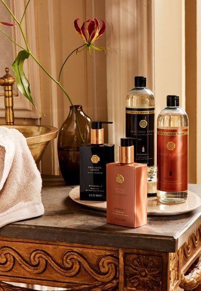 Rituals HAND WASH - SMOOTH VIOLET PRIVATE COLLECTION - COMFORT ...