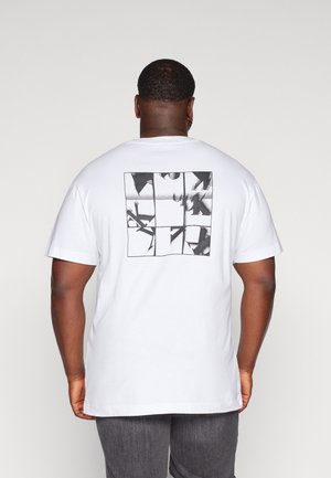 Calvin Klein Jeans Plus PLUS OUTLINE MONOLOGO TEE - Print T-shirt - bright white/white - Zalando ...
