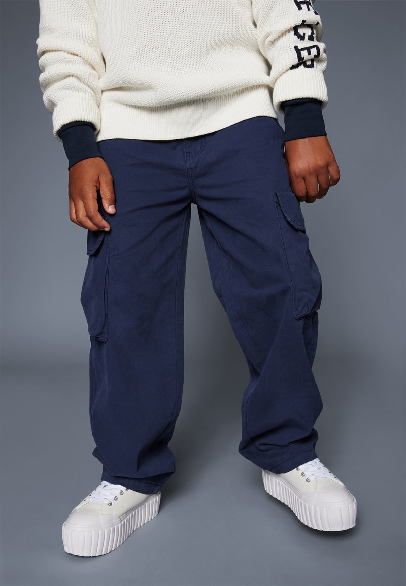 Molo AUSTIN PANTS - Pantaloni cargo - dark sky/bleumarin - Zalando.ro