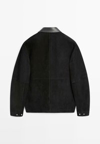Massimo Dutti SUEDE FINISH WITH POCKET DETAILS - Leather jacket - black ...