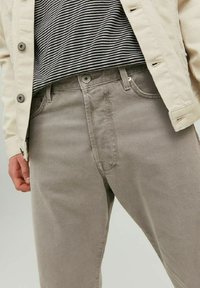 Jack & Jones CHRIS COOPER CJ 972 LID - Jean droit - drizzle/gris clair ...
