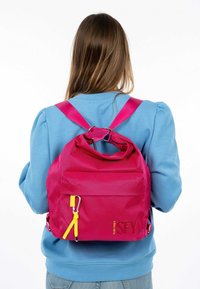 SURI FREY SPORTS MARRY - Bolso de mano - pink/rosa - Zalando.es
