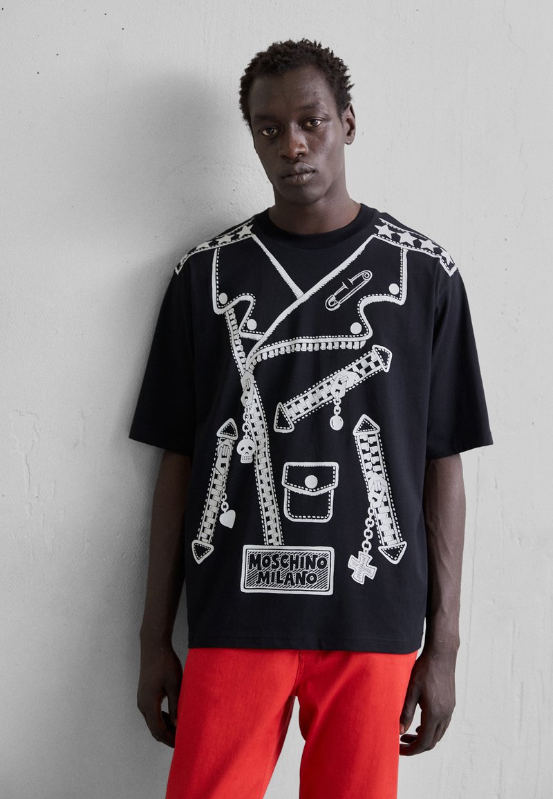 MOSCHINO Print T-shirt - fantasy black/black - Zalando.co.uk