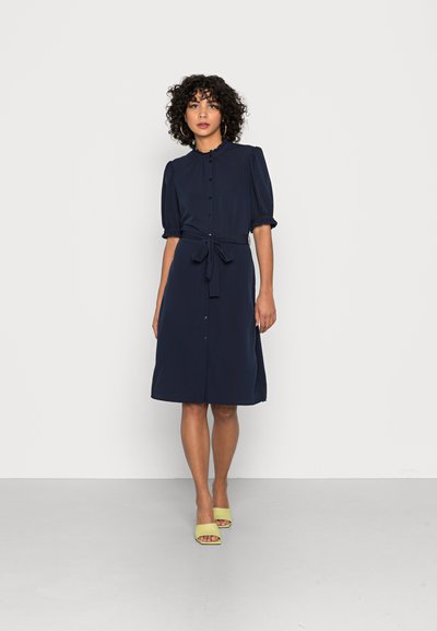 Kjoler på nett | Dame | Kjøp ny kjole online | ZALANDO Norge - Side 2