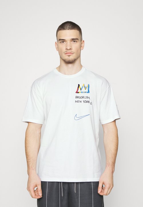 Nike Performance NBA BROOKLYN NETS TEE - Vereinsmannschaften - white ...