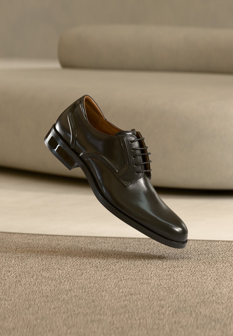 Clarks CRAFTREMI LACE - Stringate - black/nero - Zalando.it