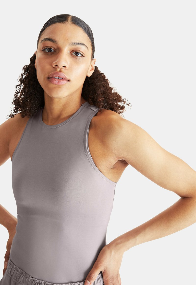 On MOVEMENT - Top - zinc/grey - Zalando.ie