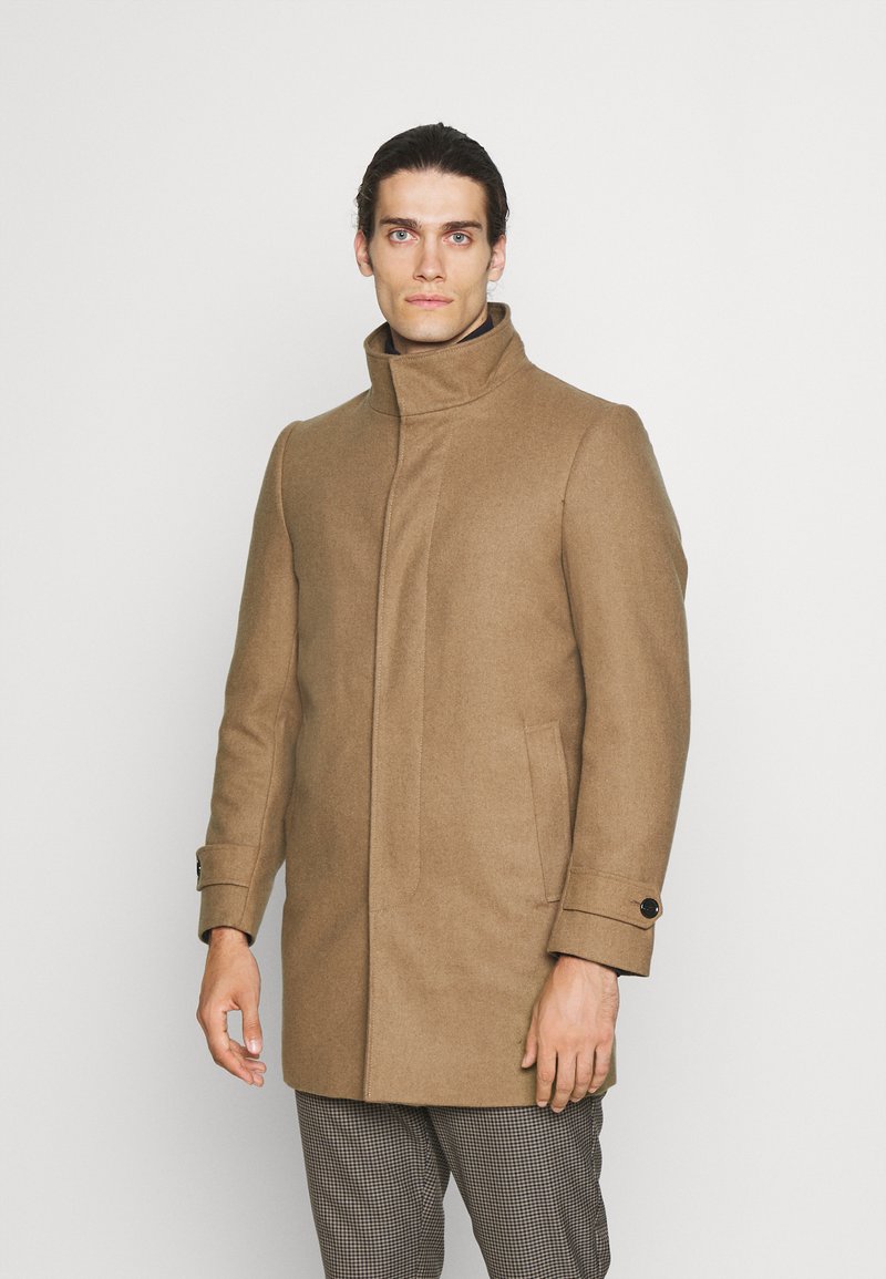 Lindbergh FUNNEL NECK COAT - Klasikinis paltas - camel/kupranugario kailis - Zalando.lt