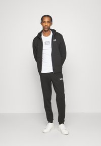 EA7 Emporio Armani TRACKSUIT - Survêtement - nero/noir - ZALANDO
