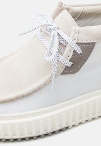Clarks TORLITE HI - Sportlicher Schnürer - white/weiß - Zalando.ch