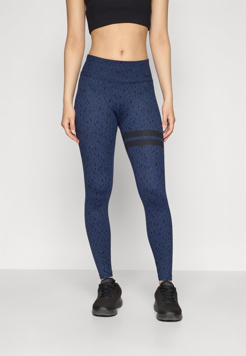 Stronger FOLD OVER FLARE LEGGINGS - Trikoot - black/musta - Zalando.fi