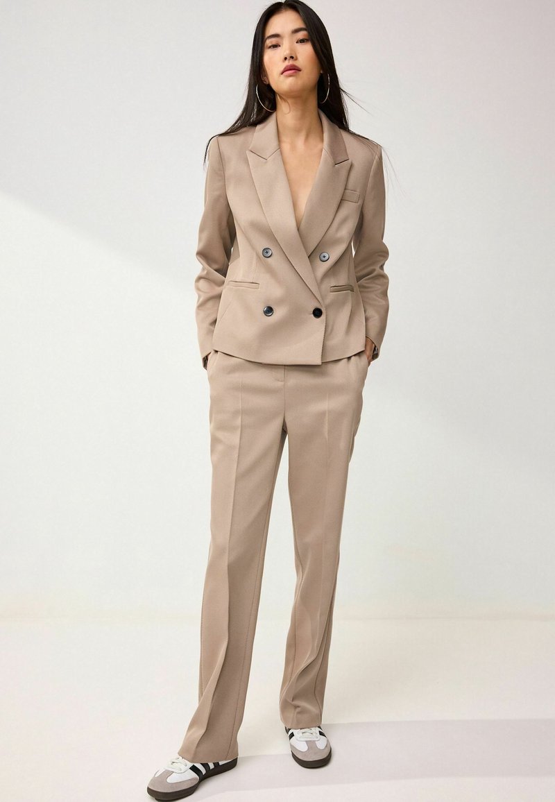 Next TALL REGULAR FIT - Blazer - mink brown/marrón - Zalando.es