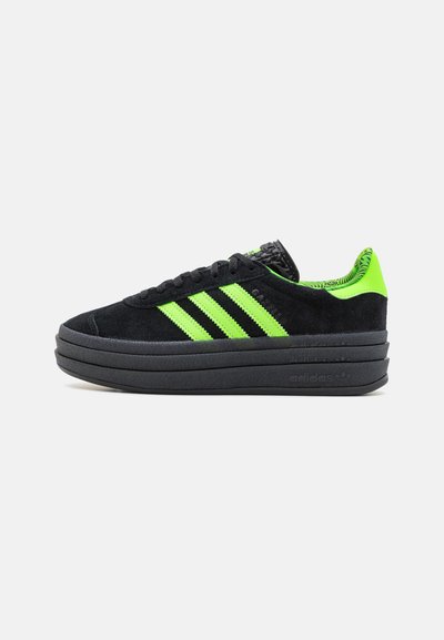 adidas Originals GAZELLE BOOT - Baskets montantes - core black/noir ...