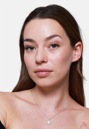 My Jewellery UNIVERSE WITH HEART WITH COLORED STONES - Collier - silver ...