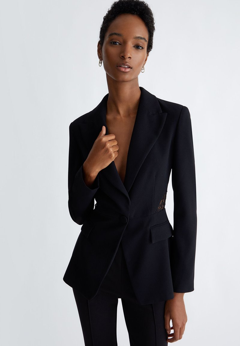 LIU JO CUT OUT C - Blazer - nero/black - Zalando.ie