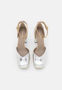 AllSaints TIFFANY PLATFORM - Plateaupumps - silver/gold/silberfarben ...
