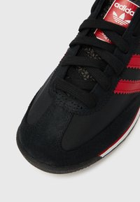 adidas Originals SL 72 UNISEX - Trainers - better scarlet/core black ...