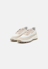Geox Joggesko - off white/offwhite - Zalando.no