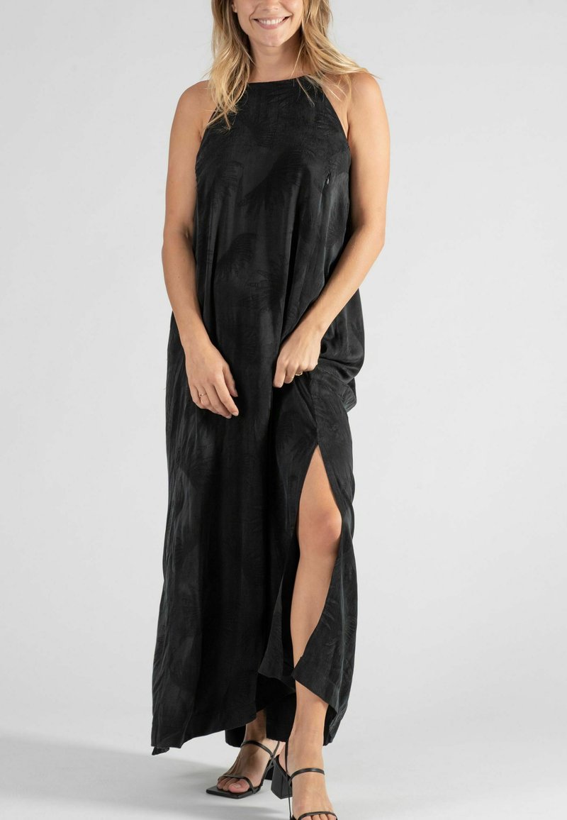 Cache Coeur BACKLESS JACQUARD DRESS ISIS - Robe longue - black/noir ...