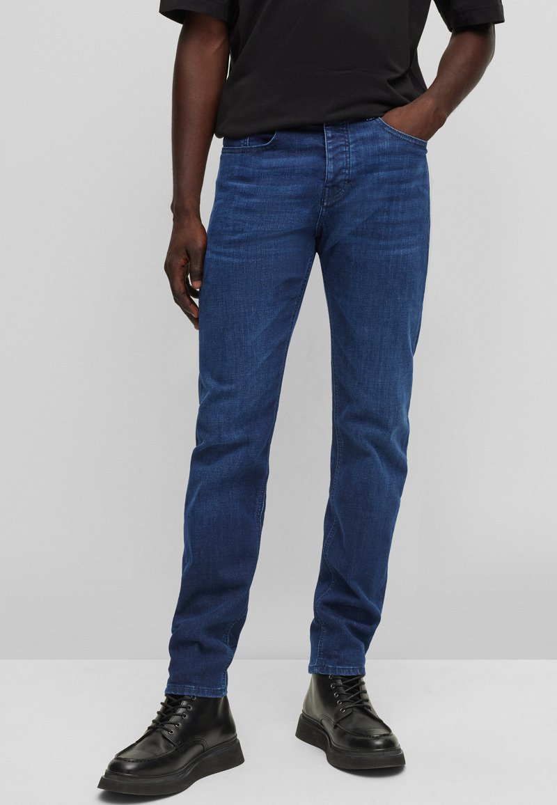 BOSS Blugi conici - dark blue/bleumarin - Zalando.ro