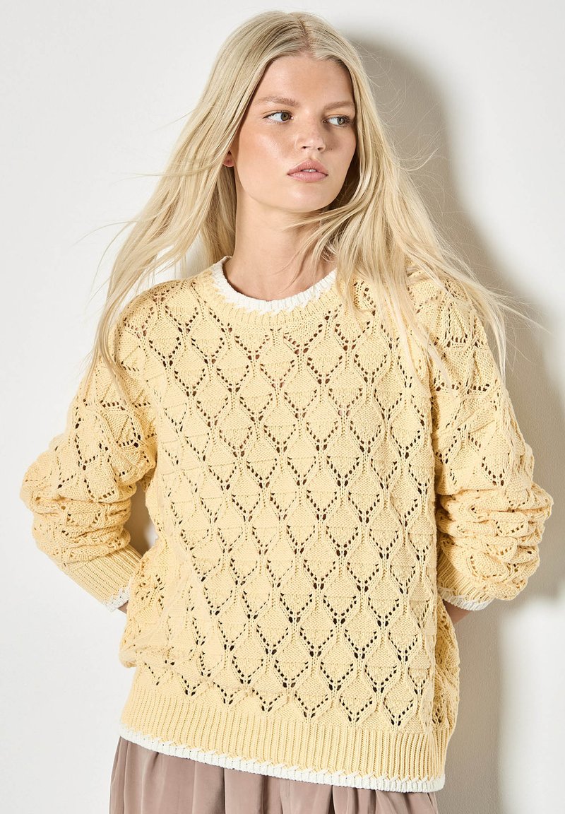 Apricot BLANKET STITCH - Jumper - yellow - Zalando