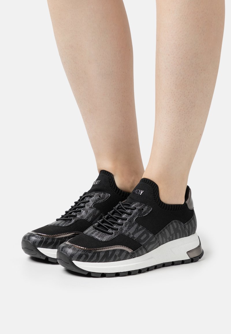 DKNY MAIDA LACE UP - Tenisky - black/čierna - Zalando.sk