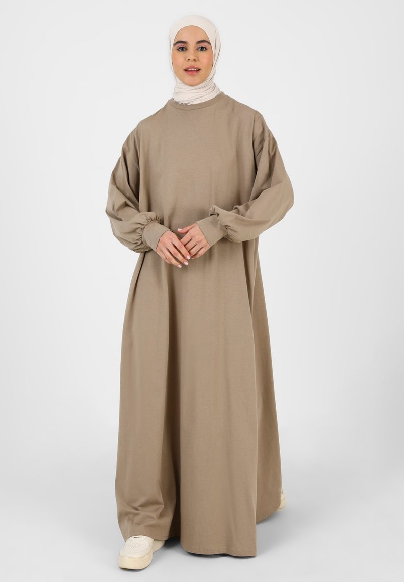 Modanisa CREW NECK-MODEST-REFKA BASIC - Robe longue - taupe - ZALANDO.FR