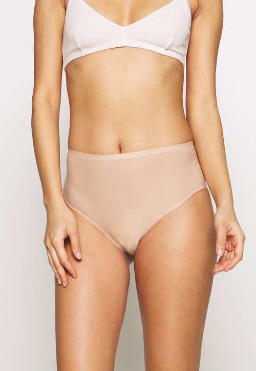 Chantelle SOFT STRETCH - String - schwarz/svart - Zalando.no
