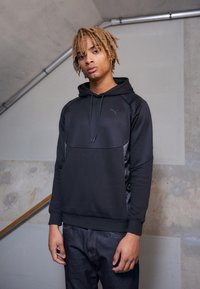 Puma TECH FL - Jersey con capucha - black/negro - Zalando.es