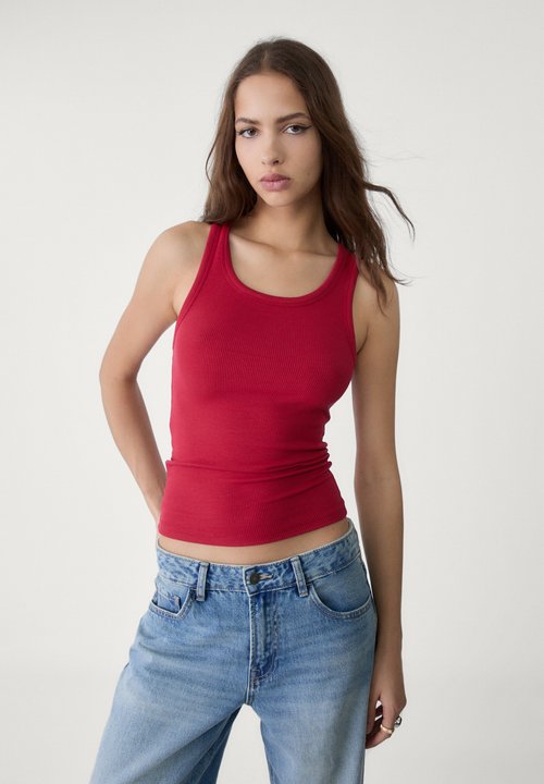 Rode Topjes voor dames online | Gratis verzending voor de meeste ...