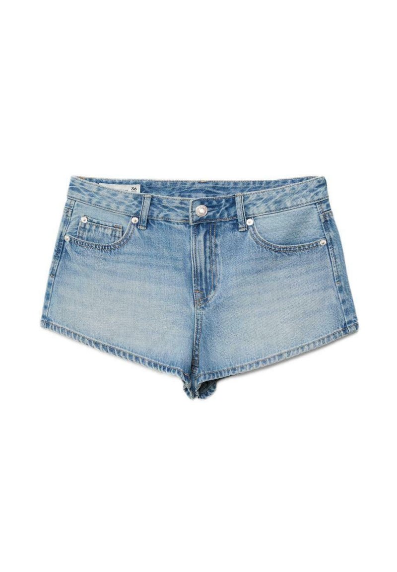 Stradivarius D79 LOW-WAIST SHORTS - Jeans Shorts - used denim - Zalando.at