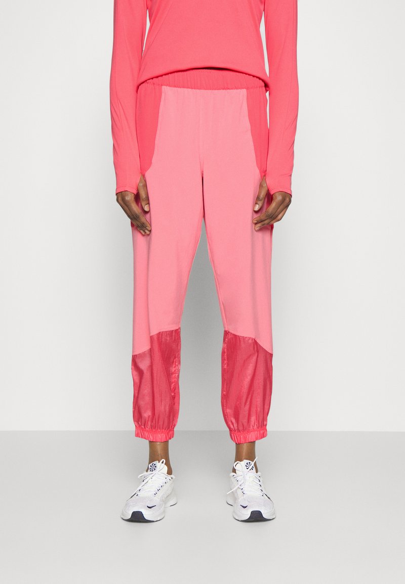 Nike Performance Air Pant Jogginghose Coral Chalk Sea Coral Adobe