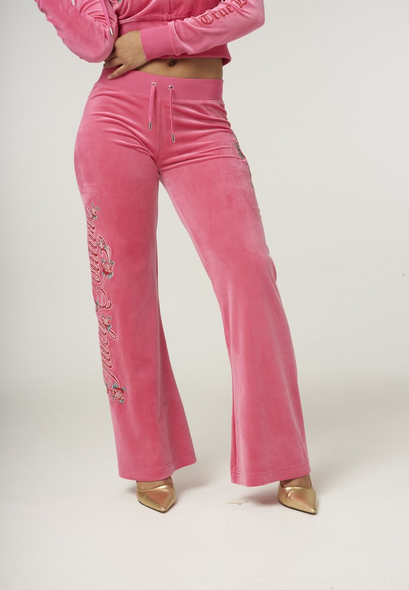 Juicy Couture ROSE LAYLA TRACKPANT - Tracksuit bottoms - hot pink/pink ...
