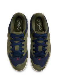 Jordan SESSION - Trainers - cargo khaki/obsidian chile red pale ivory ...