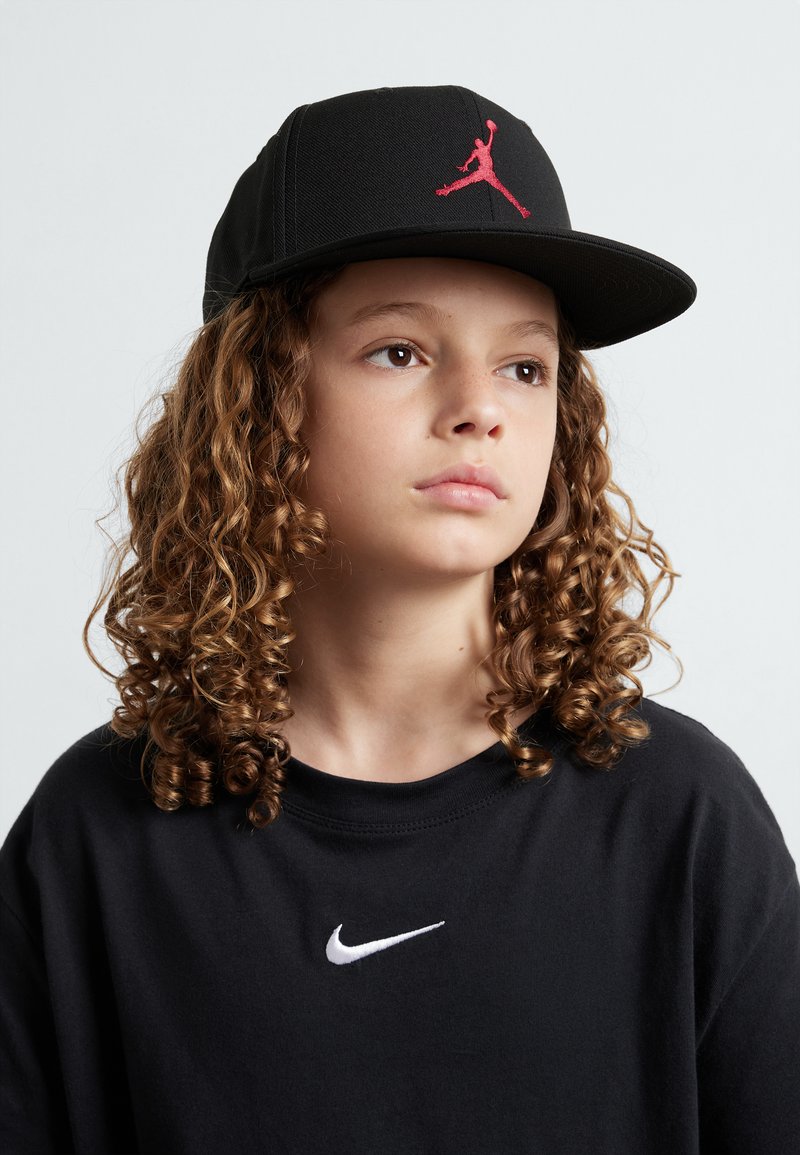 Jordan JUMPMAN SNAPBACK - Cap - black/gym red/svart - Zalando.no