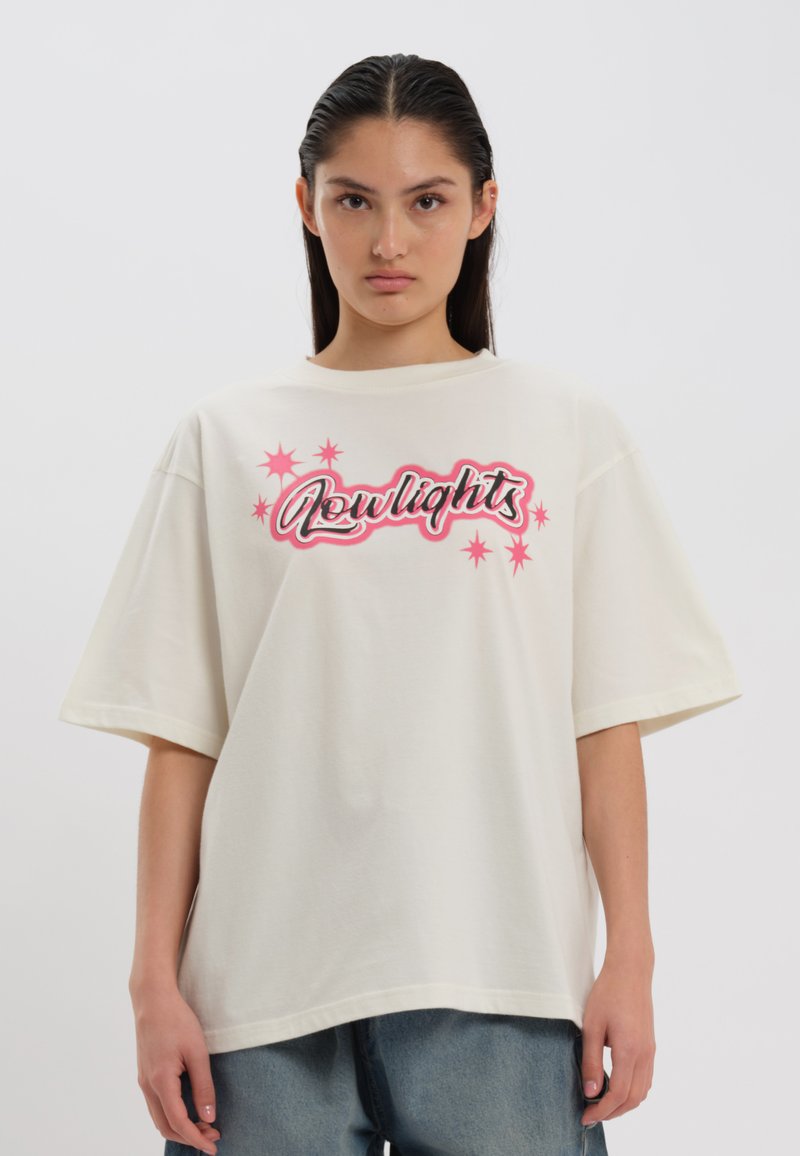 LOW LIGHTS STUDIOS® SPARKLE - T-shirts med print - ecru/offwhite ...