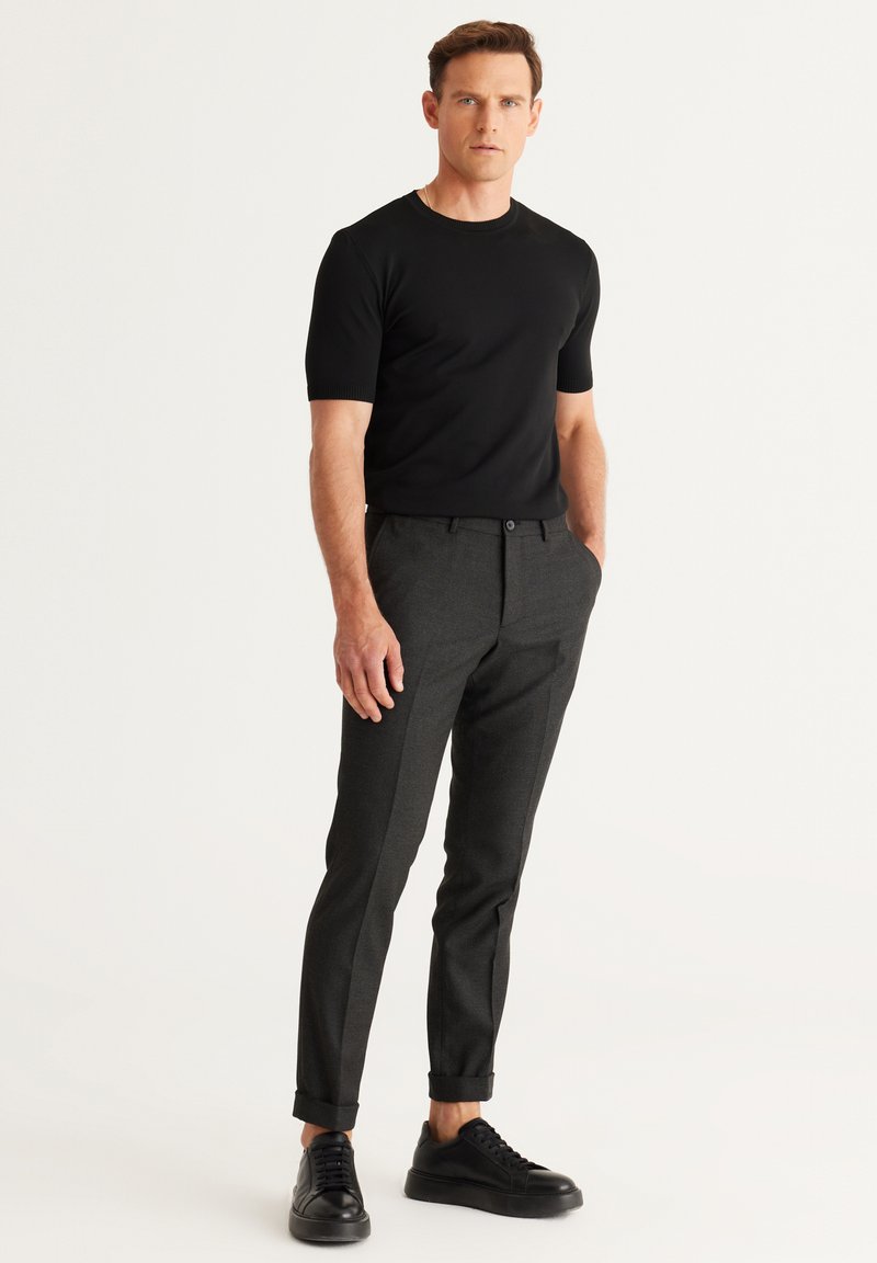 AC&CO / ALTINYILDIZ CLASSICS SLIM FIT SIDE POCKET WITH ELASTIC ...