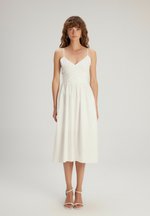 adL Day dress - white/white - Zalando