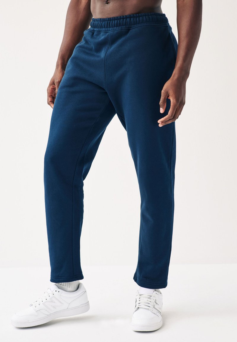 Next STRAIGHT LEG JOGGERS REGULAR FIT - Jogginghose - navy blue/blau ...
