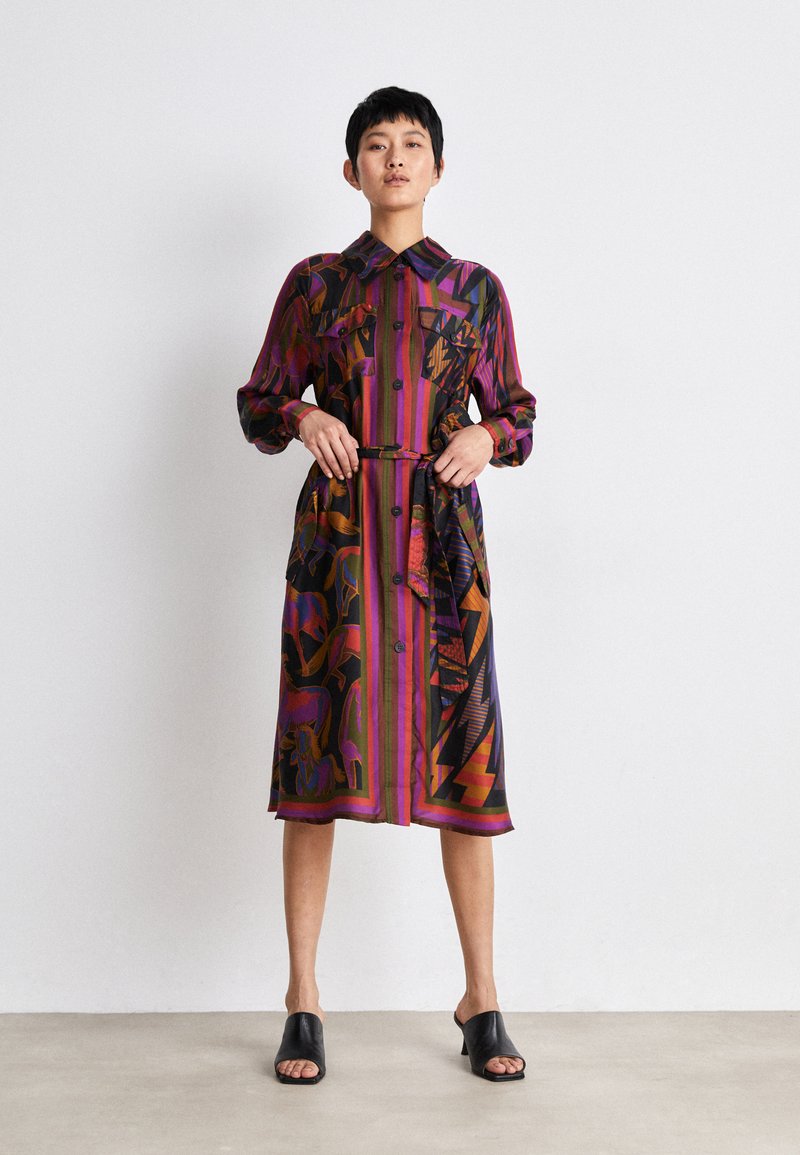 Farm Rio MIXED WILD HORSES CHEMISE - Blousejurk - black/meerkleurig ...